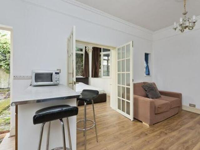 1 Bedroom Flat For Rent In London