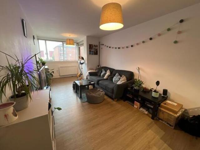 1 bedroom flat for rent in London Street, Reading, RG6