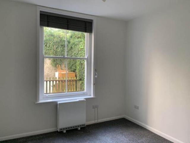 1 bedroom flat for rent in London Road, Tunbridge Wells, Kent, TN1