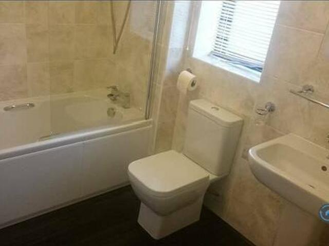 1 bedroom flat for rent in Lorac Court Sutton SM2