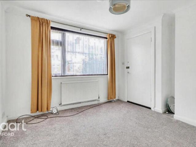 1 bedroom flat for rent in Lower Queens Road, Ashford, TN24