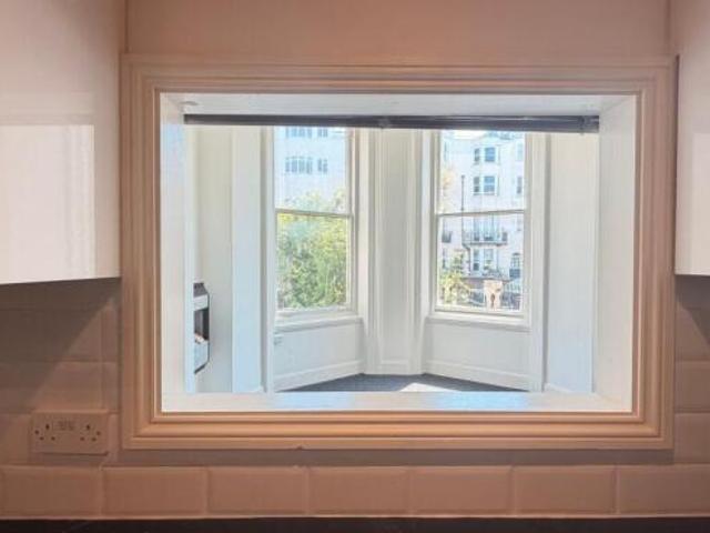 1 bedroom flat for rent in Lower Rock Gardens, Brighton, BN2