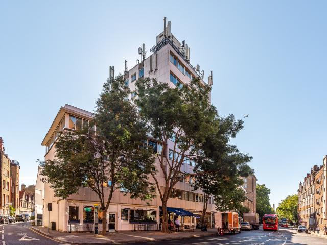 1 Bedroom Flat for Rent in Lower Sloane Street | Foxtons
