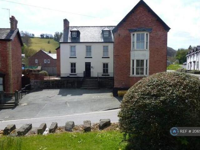 1 Bedroom Flat For Rent In Llanfair Caereinion, Welshpool