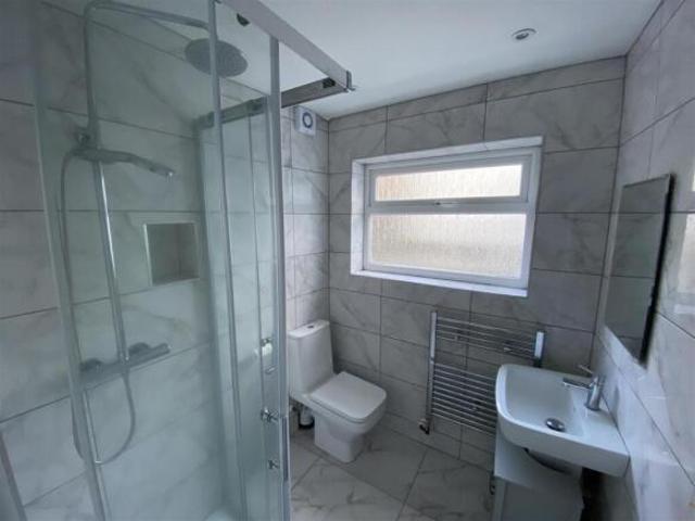 1 bedroom flat for rent in Llantrisant Street Cathays, Cardiff, CF24