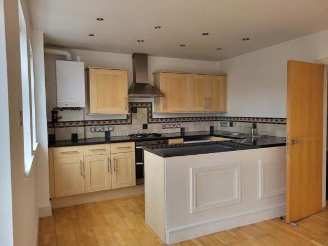 1 bedroom flat for rent in Lynmouth Road, READING, RG1
