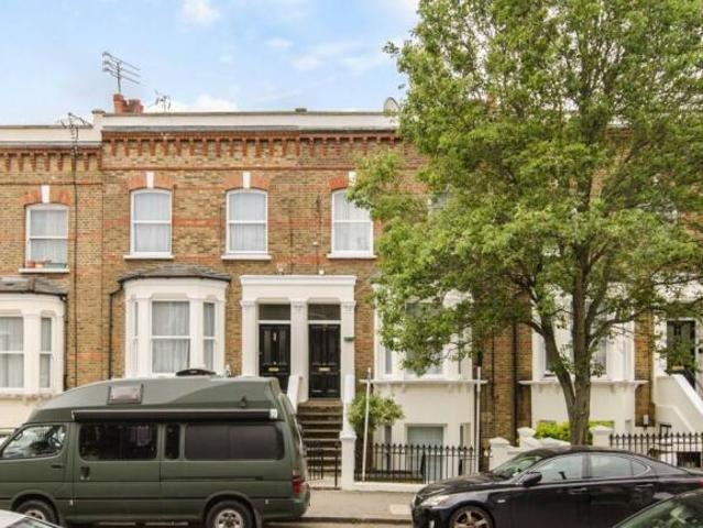 1 bedroom flat for rent in Lydford Road, W9