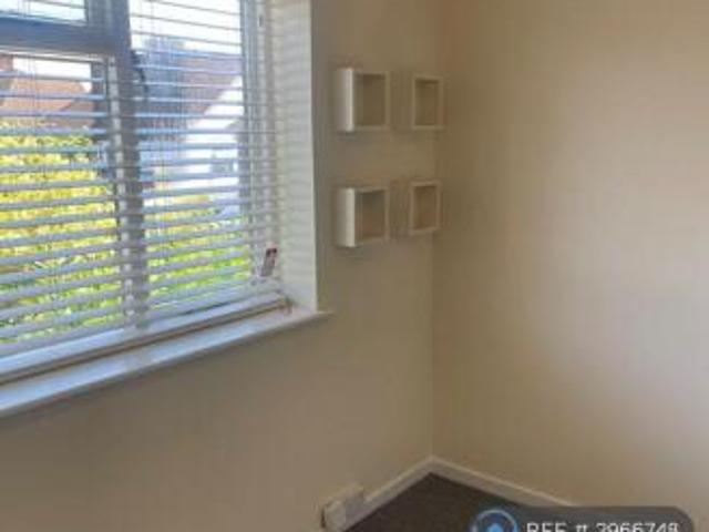 1 bedroom flat for rent in Lye Lane, Watford, WD24
