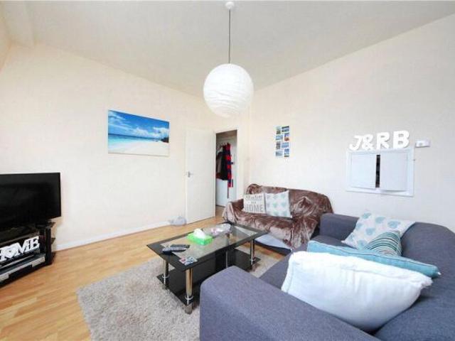 1 bedroom flat for rent in Lyford Road, Wandsworth, SW18