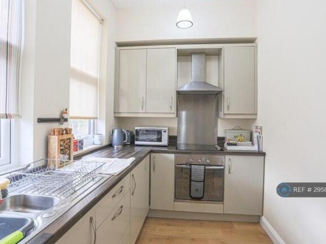 1 bedroom flat for rent in Manor Grove, Leeds, LS7