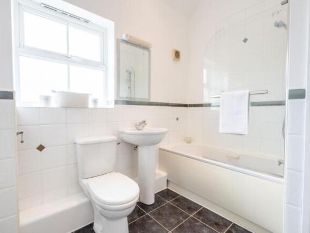 1 bedroom flat for rent in Mansion Gate Square, Chapel Allerton, LS7