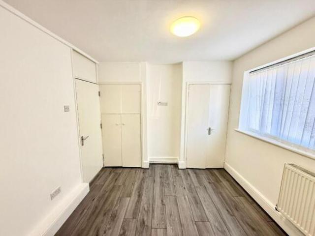 1 bedroom flat for rent in Macbeth Street, Kirkdale, Liverpool, L20