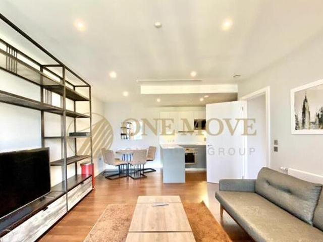 1 Bedroom Flat For Rent In Maine Tower