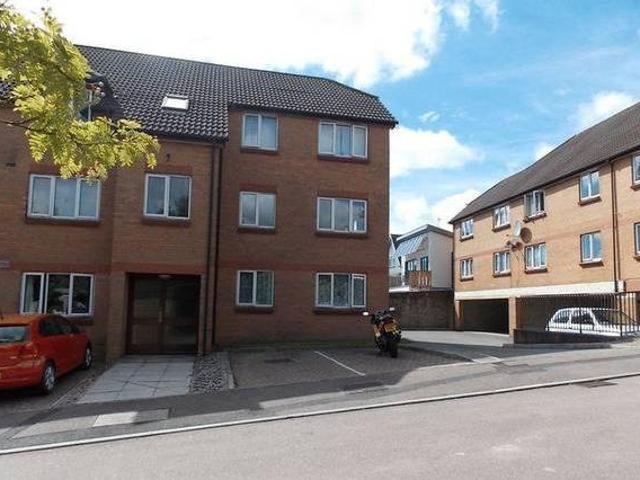 1 bedroom flat for rent in Malthouse Court Frome BA11