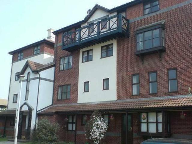 1 bedroom flat for rent in Martells Court Armory Lane PO1 2PF PO1