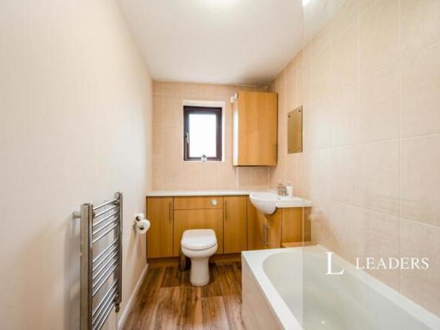 1 bedroom flat for rent in Martells Court, Armory Lane, PO1