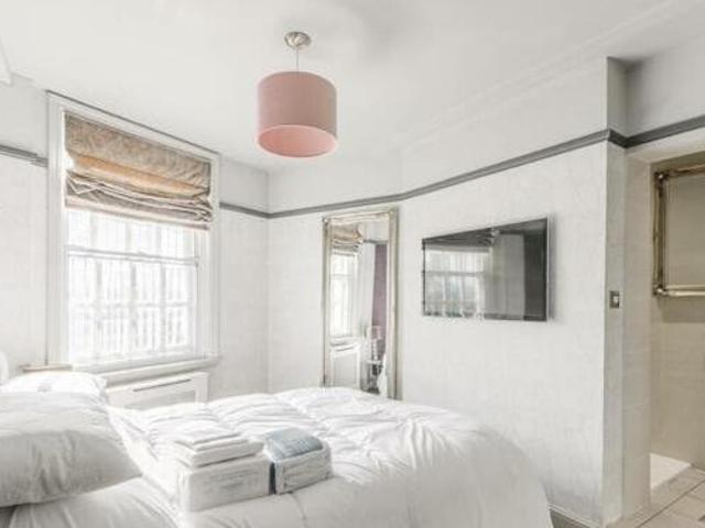 1 Bedroom Flat For Rent In Marylebone, London