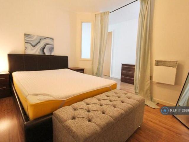 1 bedroom flat for rent in Marco Island, Nottingham, NG1