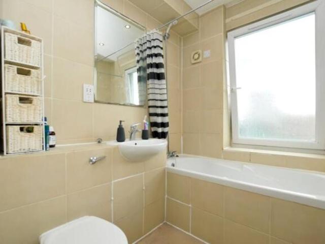 1 bedroom flat for rent in Mare Street, Hackney, E8