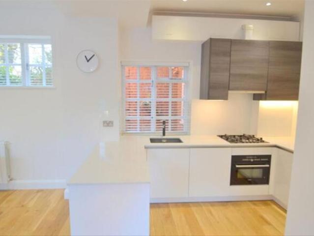 1 bedroom flat for rent in Maresfield Gardens, Hampstead, NW3