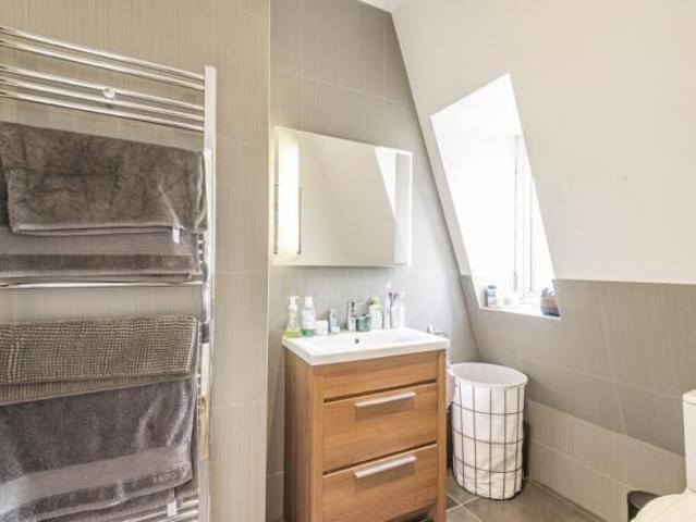 1 bedroom flat for rent in Marius Road, Balham, London, SW17