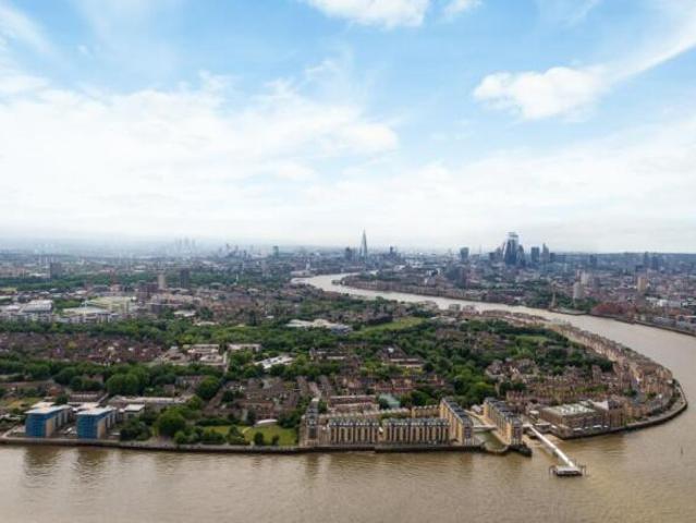 1 bedroom flat for rent in Marsh Wall Wapping E14