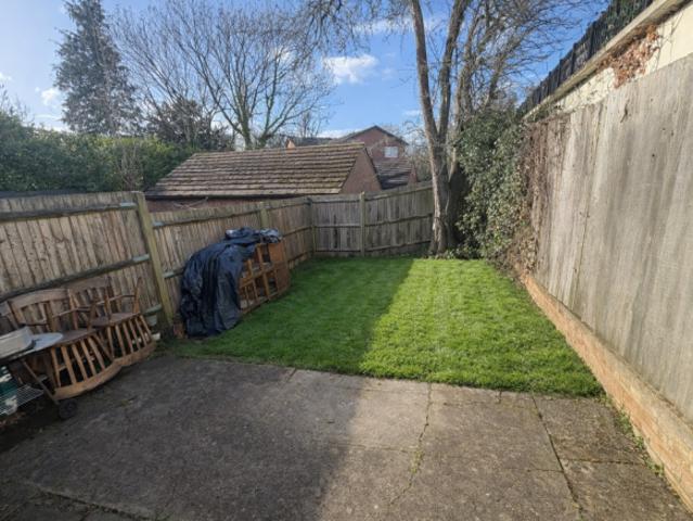 1 bedroom flat for rent in Maxwell Road, Northwood, HA6