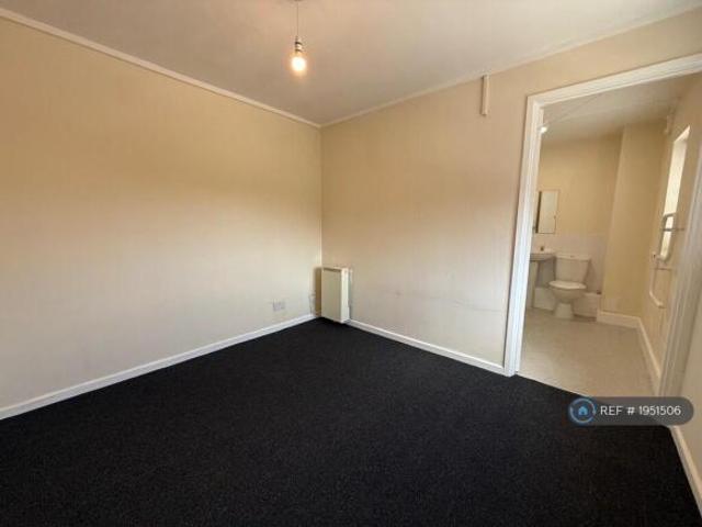1 bedroom flat for rent in May Court, Nottingham, NG5