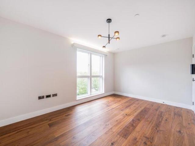 1 bedroom flat for rent in Maygrove Road West Hampstead NW6