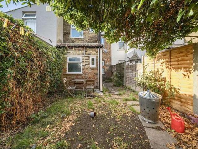 1 bedroom flat for rent in Melford Road, Walthamstow, London, E17