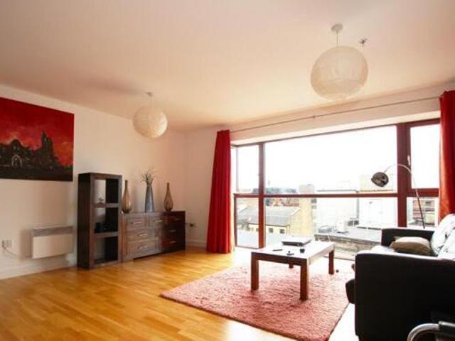 1 Bedroom Flat For Rent In Merchant City, Glasgow