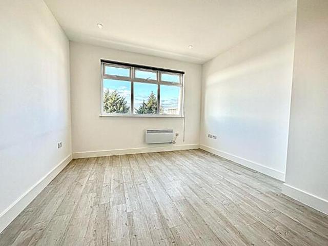 1 bedroom flat for rent in Meridian House Bedford MK42