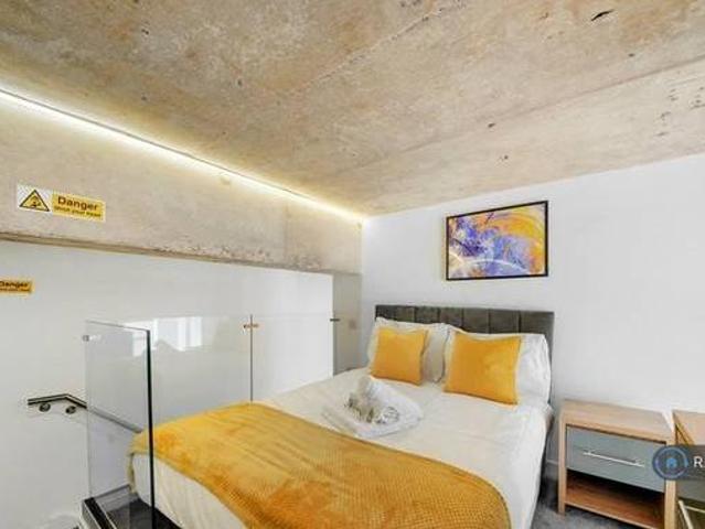 1 bedroom flat for rent in Metro Court West Bromwich B70