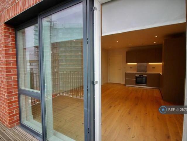 1 bedroom flat for rent in Minotaur House, London, SE18
