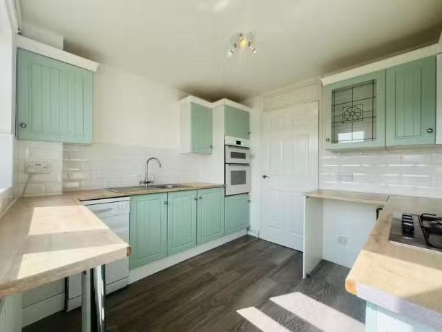 1 bedroom flat for rent in Minsmere Road, Keynsham, BS31
