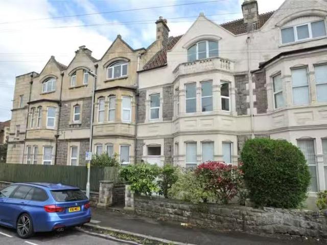 1 bedroom flat for rent in Milburn Road, Weston super Mare, So.