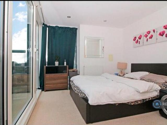 1 bedroom flat for rent in Mill Lane, London, SE8