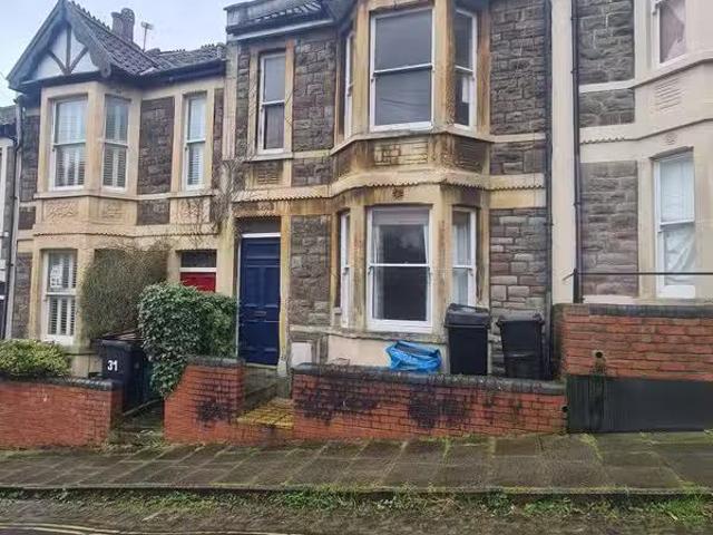 1 bedroom flat for rent in Montague Hill – Ground Ref 743, BS2