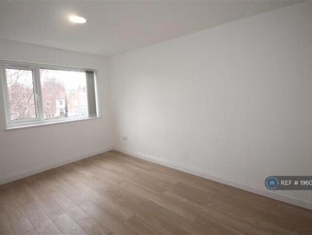 1 bedroom flat for rent in Monton Road, Eccles, Manchester, M30