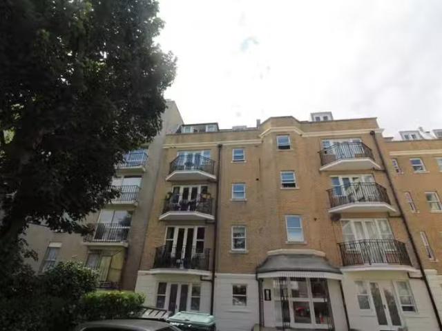 1 bedroom flat for rent in Montpelier Road, Brighton, East Sus.