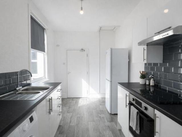 1 bedroom flat for rent in Montpelier Street, City Centre, Brighton, BN1