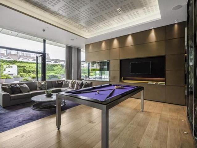 1 bedroom flat for rent in Moor Lane London EC2Y
