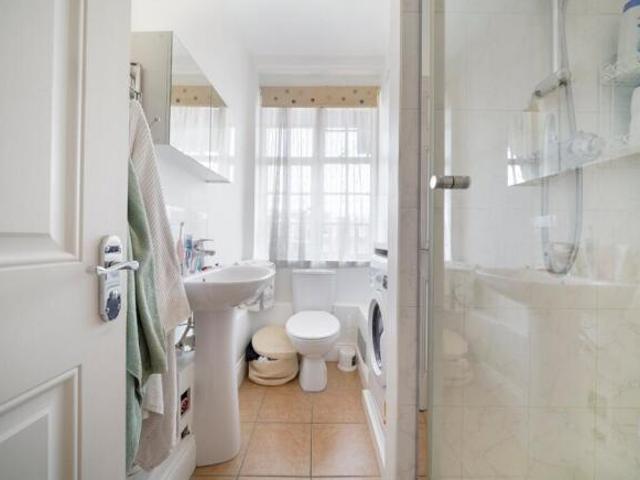 1 bedroom flat for rent in Mortimer Court, Abbey Road, NW8