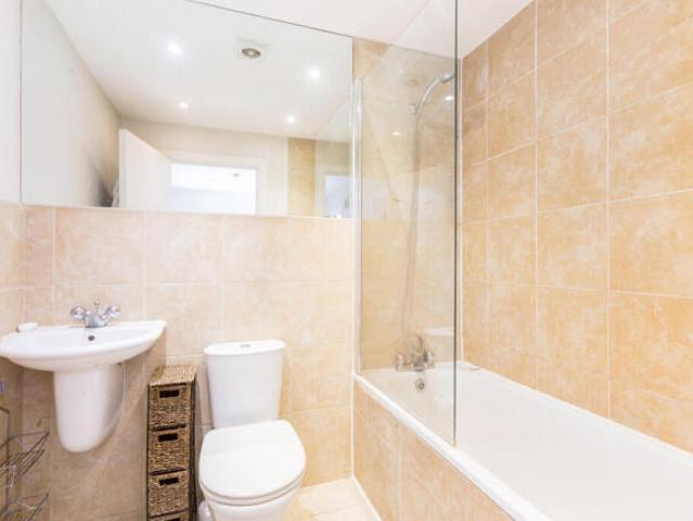 1 bedroom flat for rent in Mornington Avenue, LONDON, W14 8UJ, W14