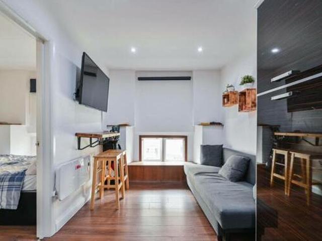 1 Bedroom Flat For Rent In Mornington Crescent, London