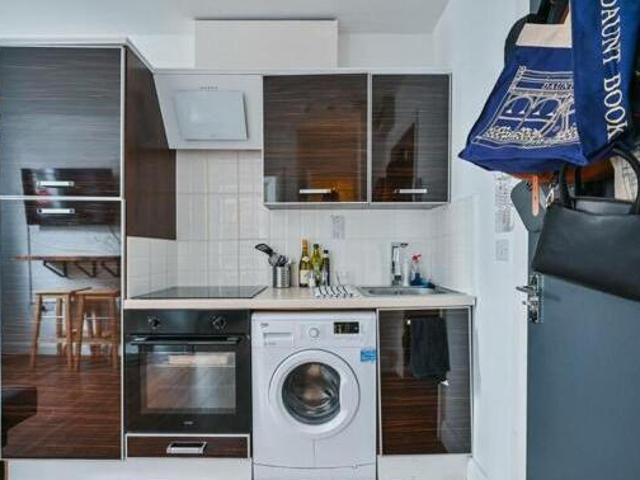 1 Bedroom Flat For Rent In Mornington Crescent, London