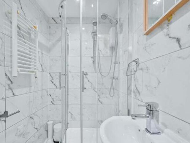 1 Bedroom Flat For Rent In Mornington Crescent, London