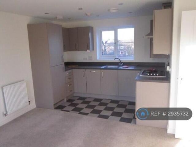 1 bedroom flat for rent in Mowlam Court, Watford, WD24