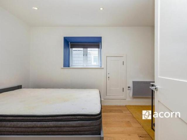 1 bedroom flat for rent in Mowll Street London SW9