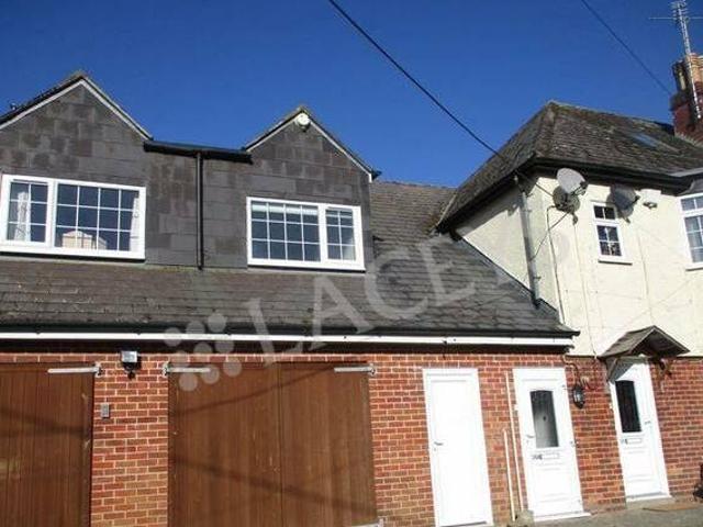 1 bedroom flat for rent in Mudford Road Yeovil BA21